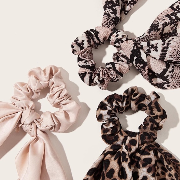 Accessories | Hair Tie Set Scrunchie 3 Pack | Poshmark
